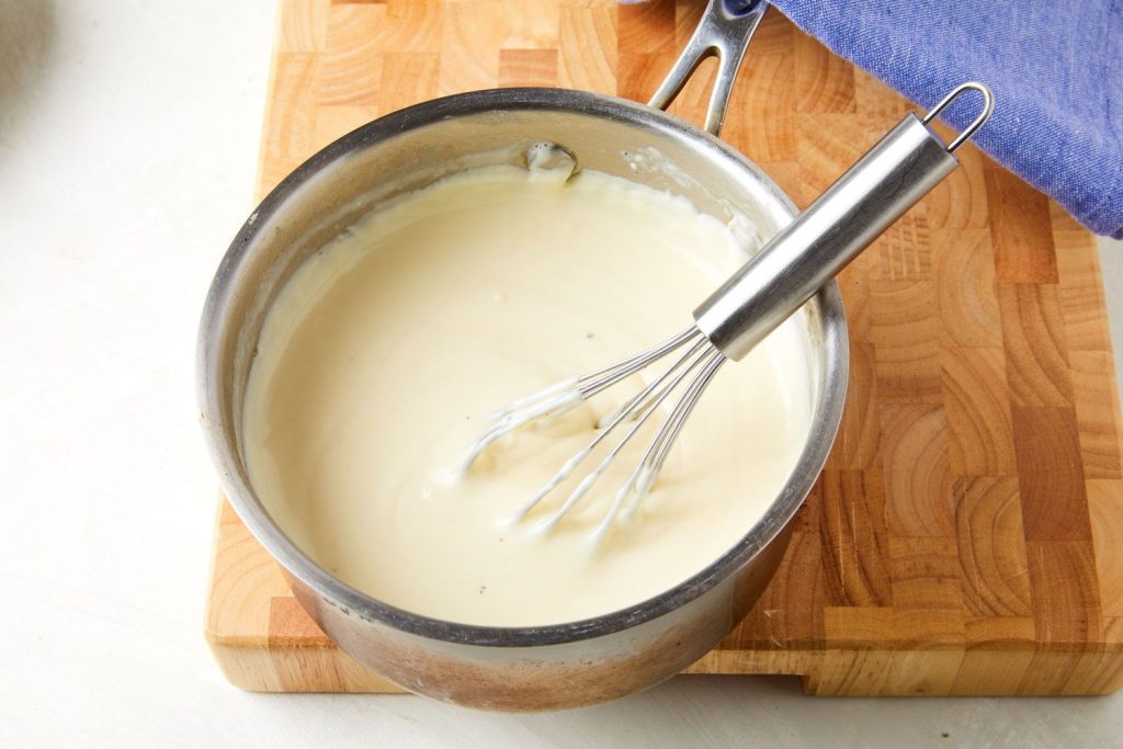 Bechamel Sauce (white sauce for lasagna and pasta)