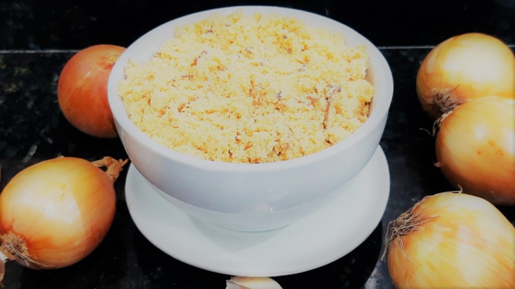 Simple Farofa with Onion