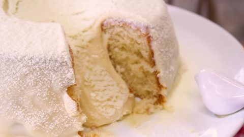 Volcano Nest Milk Cake