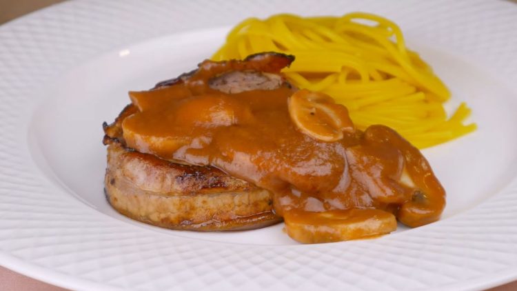 Filet Mignon with Madeira Sauce (Medallion)