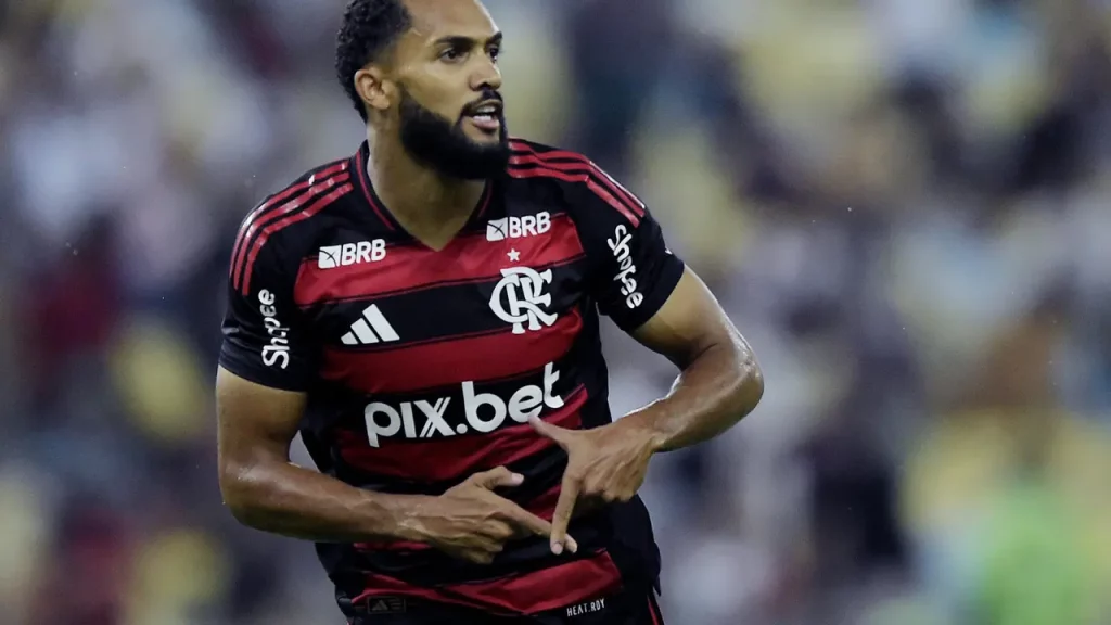 Juninho leaves Flamengo and is announced by a Mexican club
